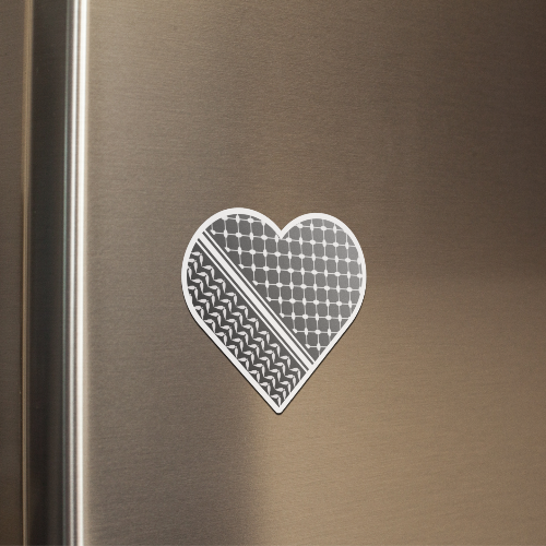 Black Heart Keffiyeh Magnet – Palestine Solidarity Gift – Silenced Roots